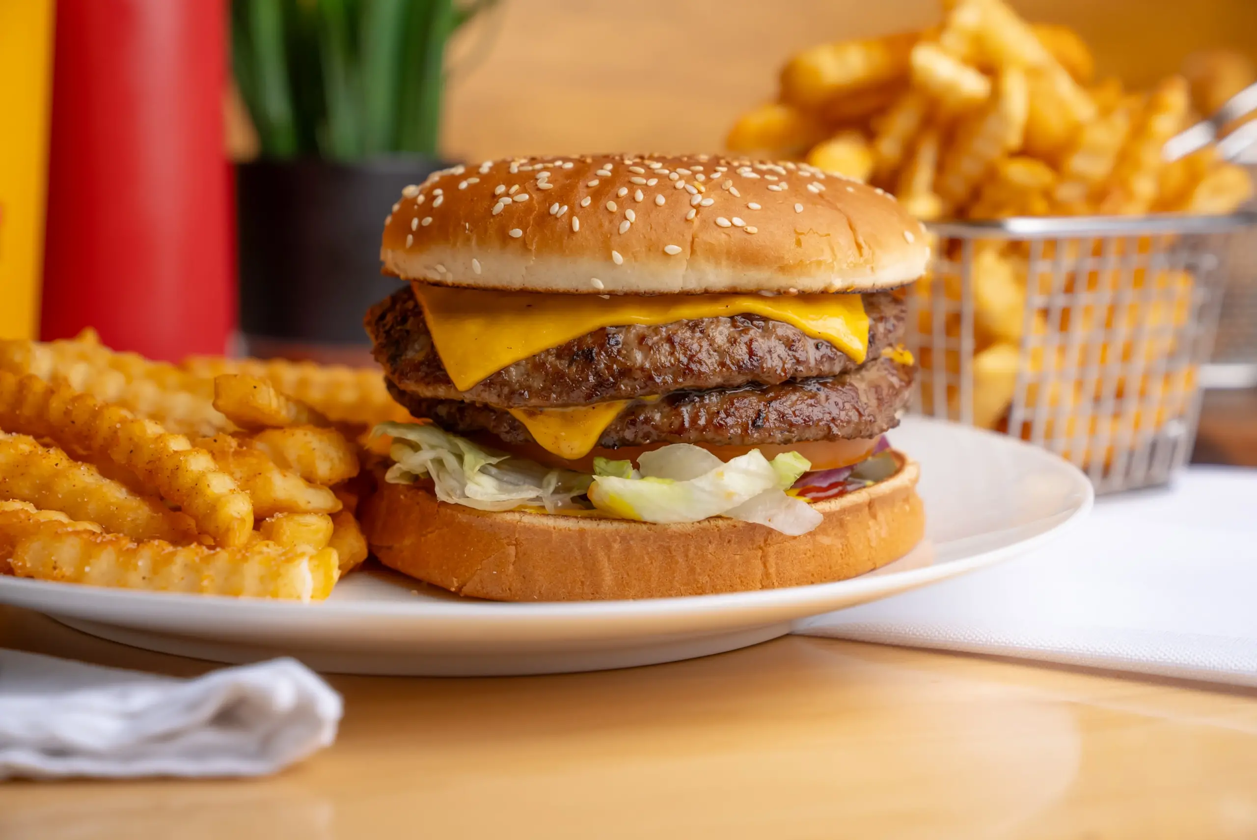 Tulare,CA | Wimpy's Hamburgers - Delicious Hamburgers in Tulare County